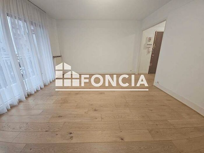 Appartement à louer - Conflans, Charenton-le-Pont - 2 pièces - 1 chambre