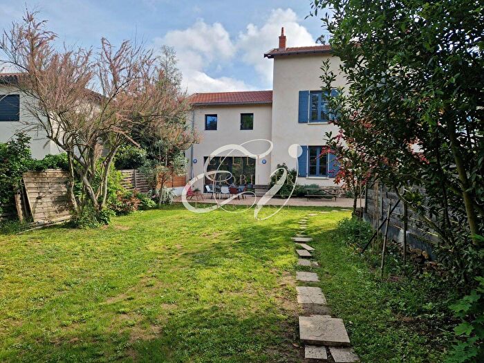 Maison 6 pièces à louer à Charlier, Écully