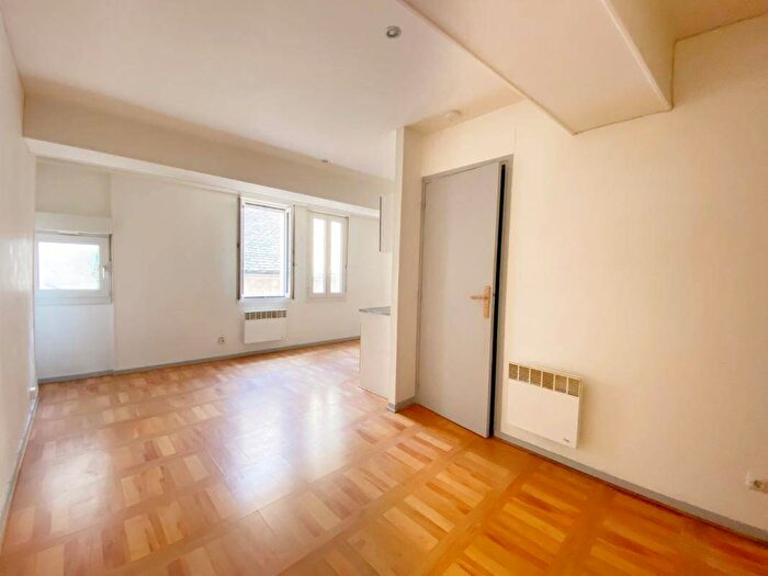 Appartement à louer - Centre, Chalon-sur-Saône - 1 pièce