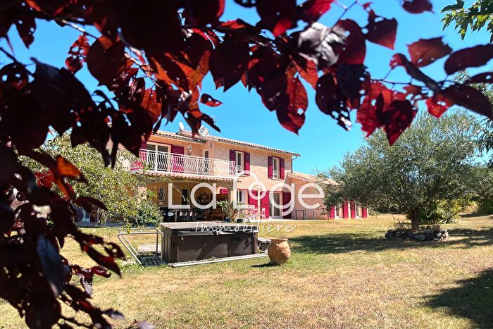 Maison à vendre - Curbans - 8 pièces - 6 chambres