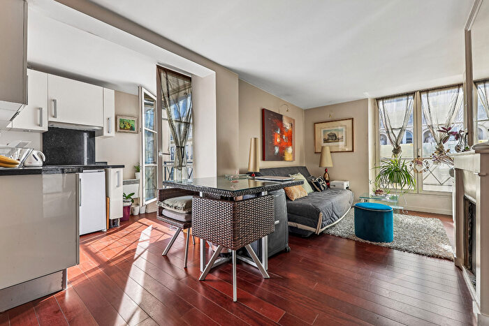 Appartement 2 pièces à vendre - Paris 7ème, Saint-Thomas d'Aquin, Bac, Musée d'Orsay