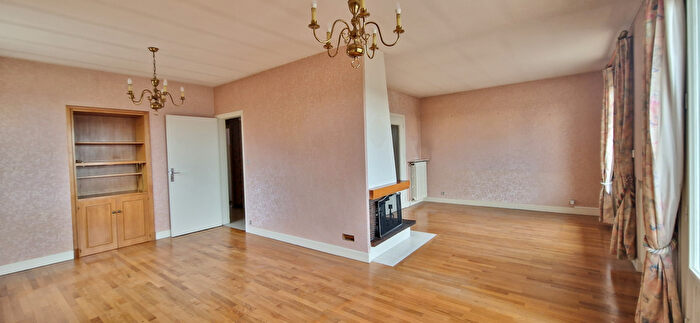 Maison à vendre - Durtol - 7 pièces - 5 chambres