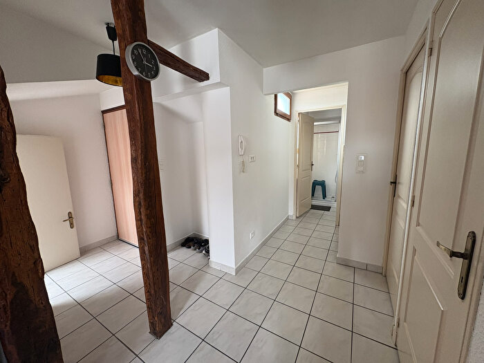 Auch, Centre-ville : Appartement 2 pièces à louer