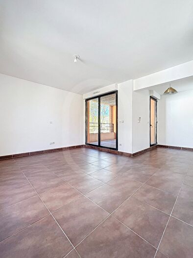 Appartement à louer - Montpellier, Antigone - 1 pièce