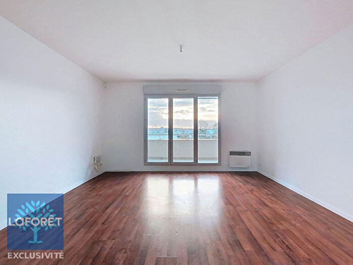 Appartement à vendre - Pontoise, Les Louvrais - 4 pièces - 3 chambres