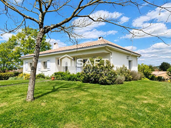 Maison à vendre - La Romagne - 5 pièces - 4 chambres