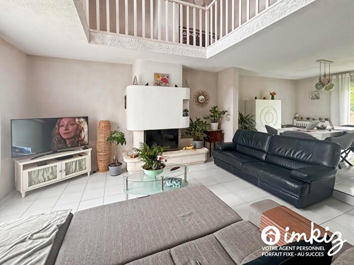 Corbeil-Essonnes, Robinson : Maison 7 pièces à vendre