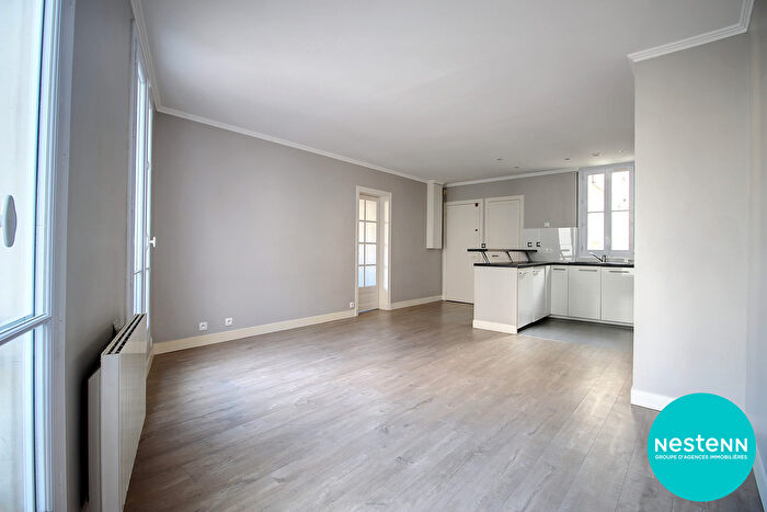 Appartement à louer - Saint-Cloud, Centre-ville - 2 pièces - 1 chambre