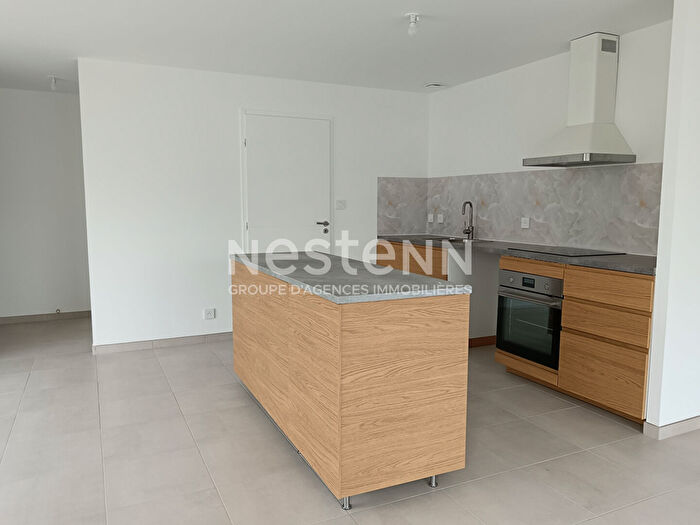 Maison 4 pièces à Pluméliau, à louer