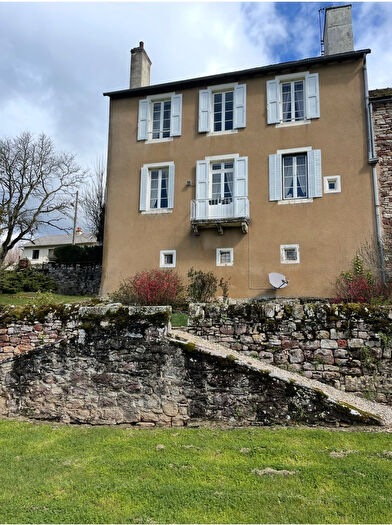 Maison à vendre - La Loubière - 6 pièces - 3 chambres