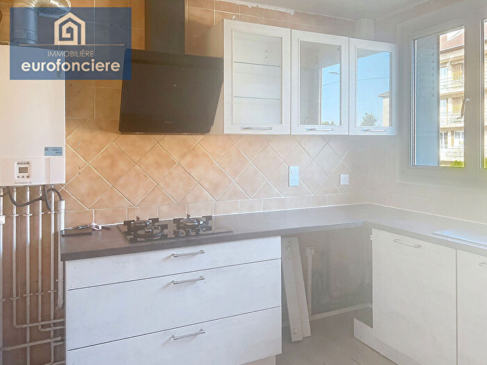 Troyes, Chartreux : Appartement 4 pièces à louer
