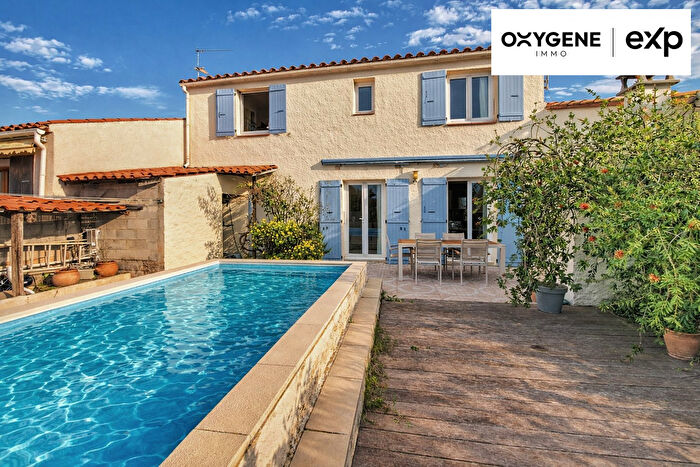 Maison à vendre - Saint-Estève - 5 pièces - 4 chambres