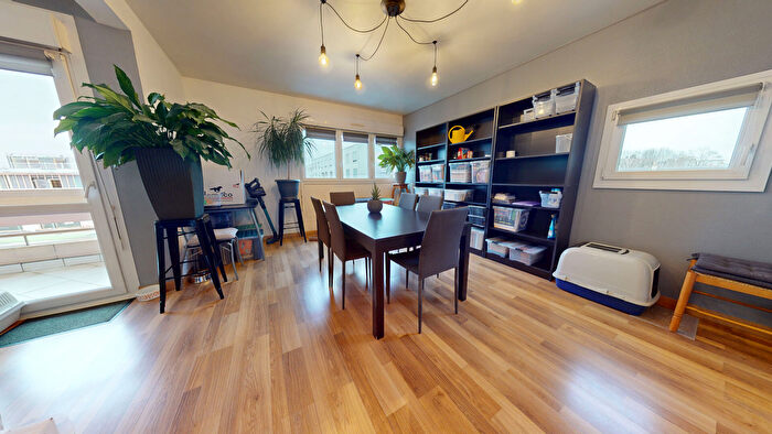 Appartement à vendre - Yutz, De Gaulle, Stade Mermoz - 4 pièces - 2 chambres