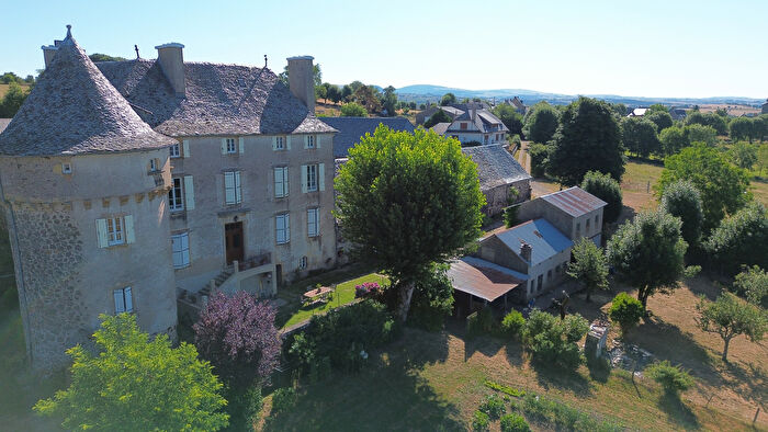 Maison à vendre - Saint-Côme-dOlt - 10 pièces - 9 chambres