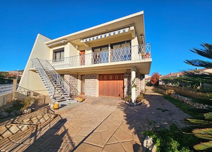 Maison à vendre - Frontignan, La Ville - 5 pièces - 4 chambres