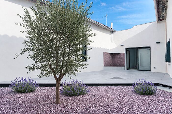 Maison à vendre - Gignac - 5 pièces - 3 chambres