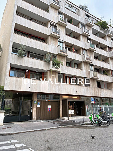 Appartement 2 pièces à Paris 16ème, Muette-Nord, Trocadéro, à vendre