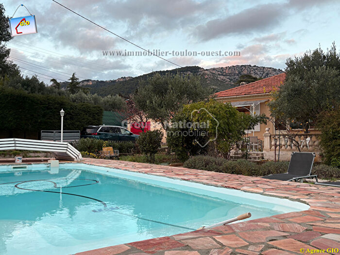 Maison à vendre - Toulon, Valbertrand - 5 pièces - 3 chambres