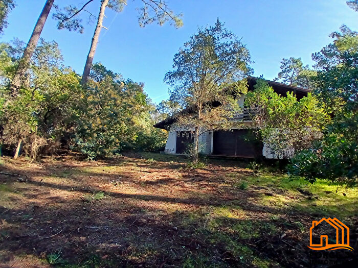 Maison à vendre - Saint-Julien-en-Born - 8 pièces - 5 chambres