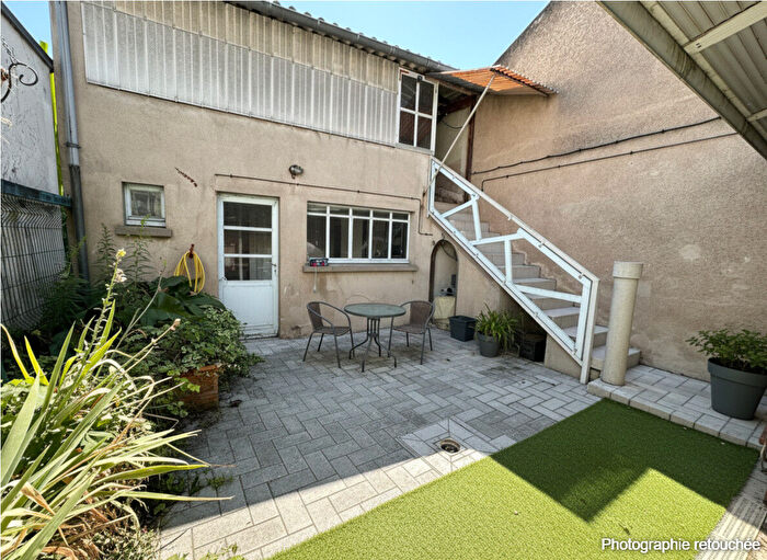 Maison 3 pièces à vendre à Saint-Jean-de-la-Ruelle, Charles Beauhaire, Paul Doumer, Mairie