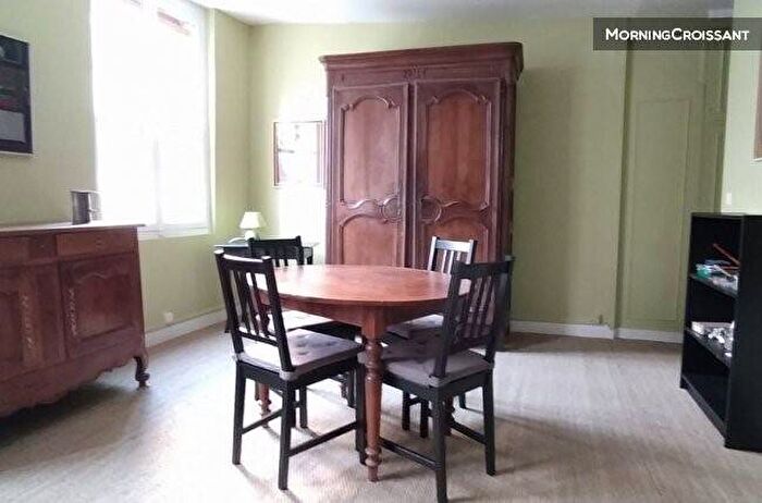 Appartement à louer - Porte Saint Denis-Paradis, Paris ème arrondissement - 1 pièce