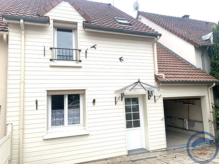 Maison à vendre - Vendôme, La Croix Briffault, Les Rottes, La Garde, Les Fontaines - 4 pièces - 3 chambres