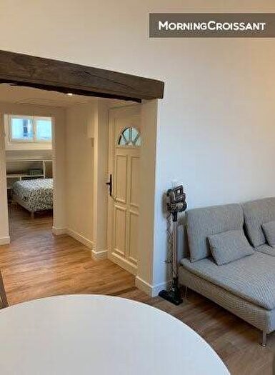 Appartement à louer - Centre Ville Nord Est, Fontainebleau - 2 pièces - 1 chambre