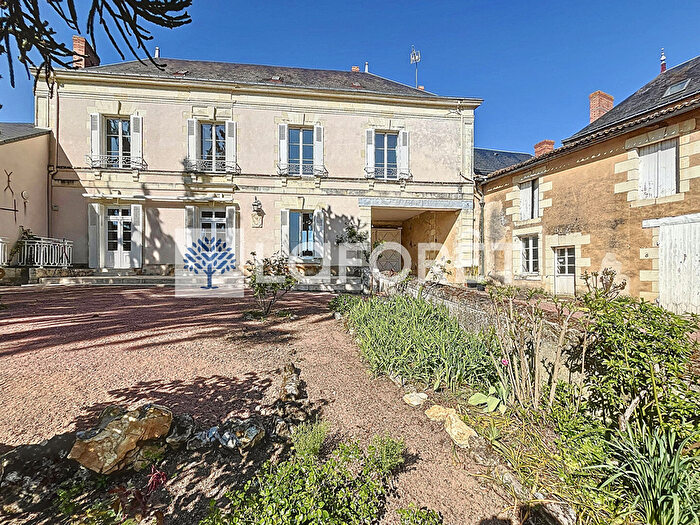 Maison à vendre - Pas-de-Jeu - 8 pièces - 5 chambres