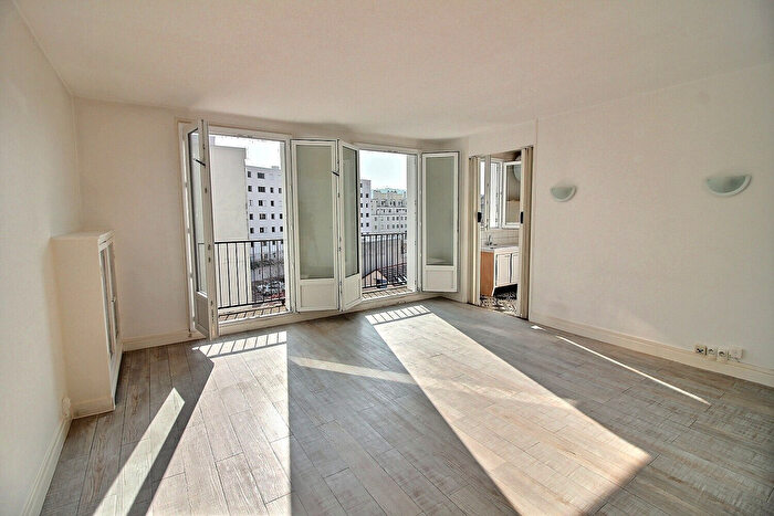Appartement à vendre - Puteaux, Centre-ville - 1 pièce