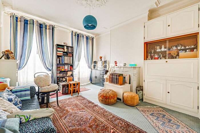 Appartement 3 pièces à vendre à Paris 15ème, Saint-Lambert, Convention