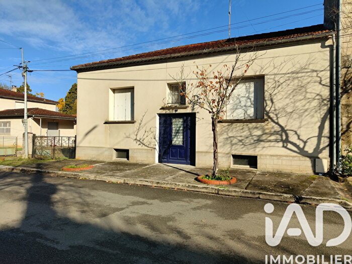 Maison à vendre - Lavardac - 4 pièces - 3 chambres