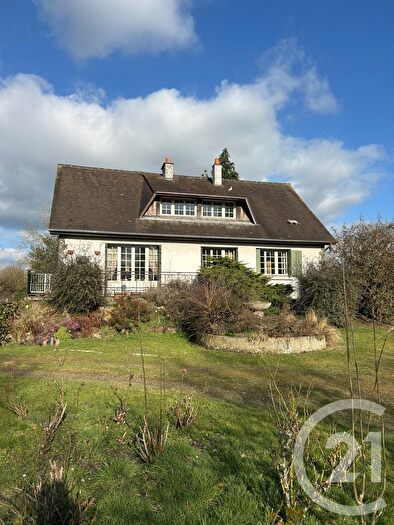 Maison à vendre - Norolles - 6 pièces - 5 chambres