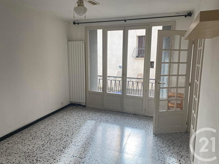 Maisons à vendre et appartements à louer - 1