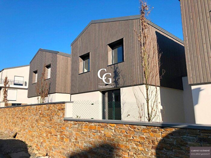 Maison à louer - Saint-Hilaire-de-Loulay - 4 pièces - 3 chambres