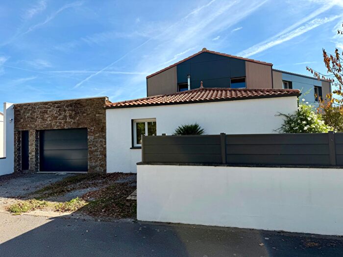 Maison 8 pièces à vendre à La Chapelle-Achard