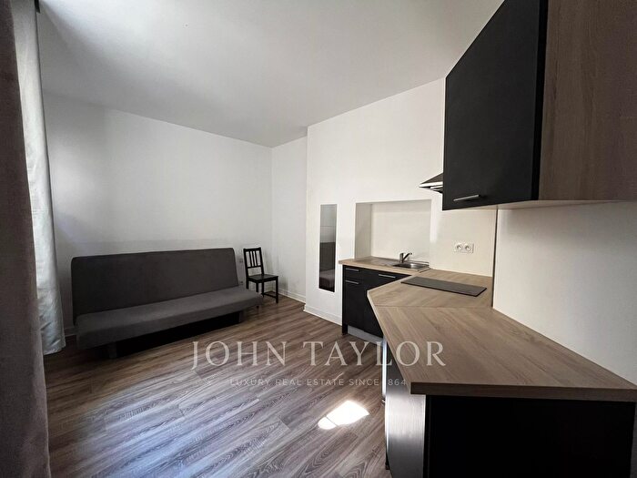 Bordeaux, Saint-Christoly : Appartement 1 pièce à louer
