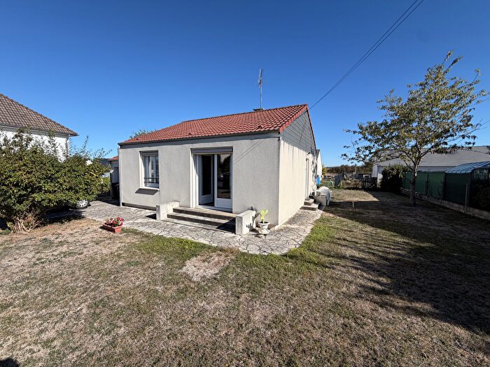 Gien, Ouest : Maison 3 pièces à vendre