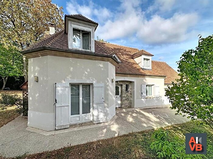 Maison 6 pièces à vendre à Chessy