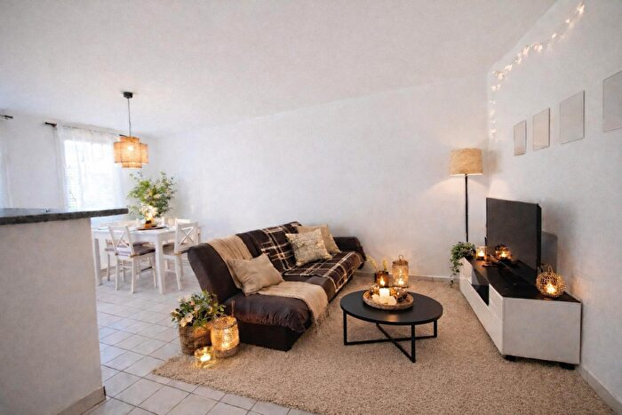 Appartement à vendre - Aix-les-Bains, Centre-ville - 2 pièces - 1 chambre