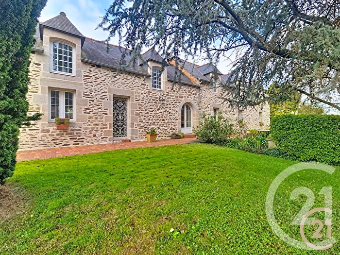 Maison à vendre - Languenan - 7 pièces - 5 chambres