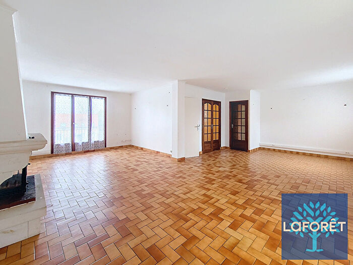 Maison à vendre - Étampes, Saint-Pierre - 7 pièces - 5 chambres