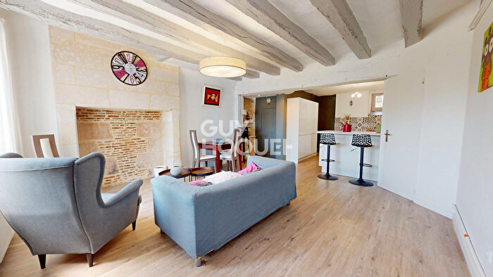 Maison 5 pièces à vendre à Saint-Cyr-sur-Loire, République, Fosses Boissées, Hôtel de ville