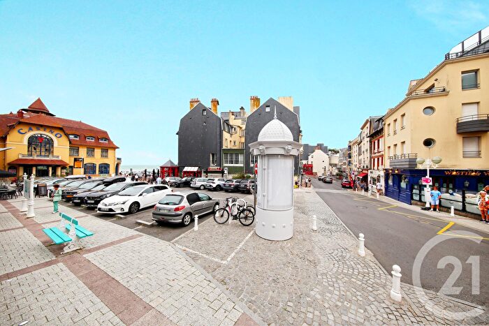 Appartement à vendre - Granville, Centre-ville - 3 pièces - 2 chambres