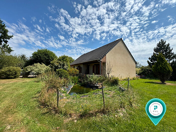 Courtonne-les-Deux-Églises : Maison 6 pièces à vendre