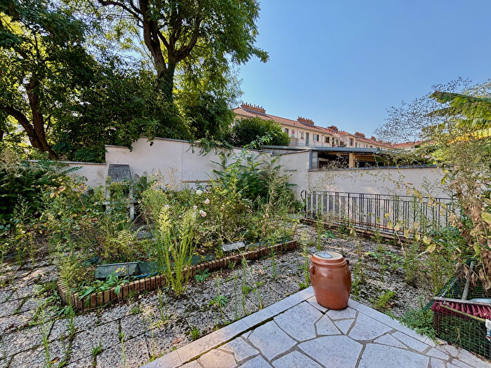 Maison à vendre - Ivry-sur-Seine, Petit Ivry - 8 pièces - 5 chambres