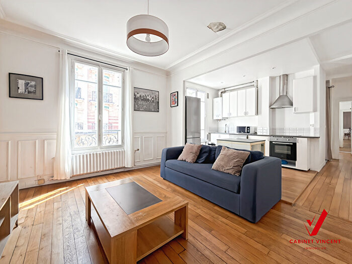 Appartement 2 pièces à vendre à La Garenne-Colombes, Centre Nord, Gare, Mairie