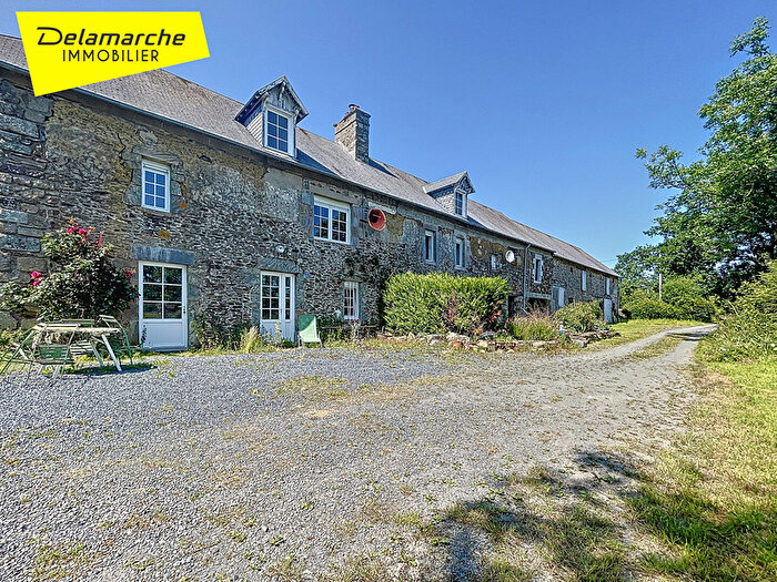 Maison à vendre - Montpinchon - 8 pièces - 6 chambres