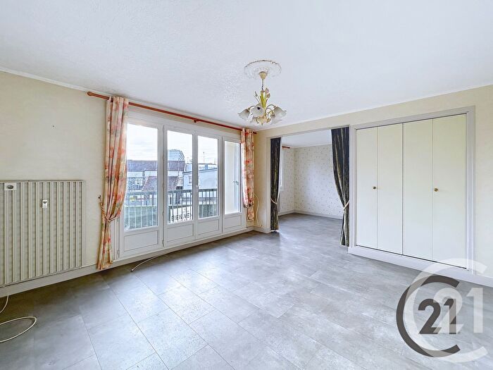 Appartement à vendre - Saint-André-les-Vergers - 2 pièces - 1 chambre