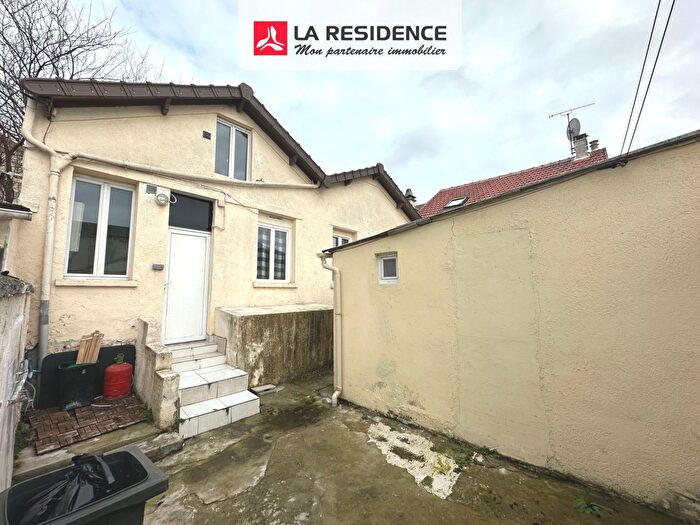 Maison à vendre - Pierrefitte-sur-Seine - 3 pièces - 2 chambres