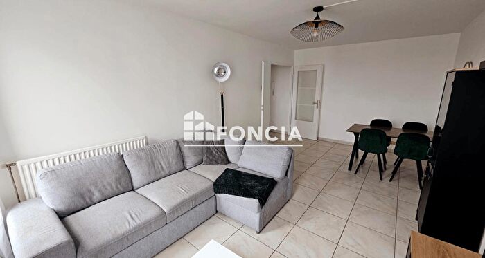 Saint-Denis, République, Gare - Appartement 2 pièces à vendre